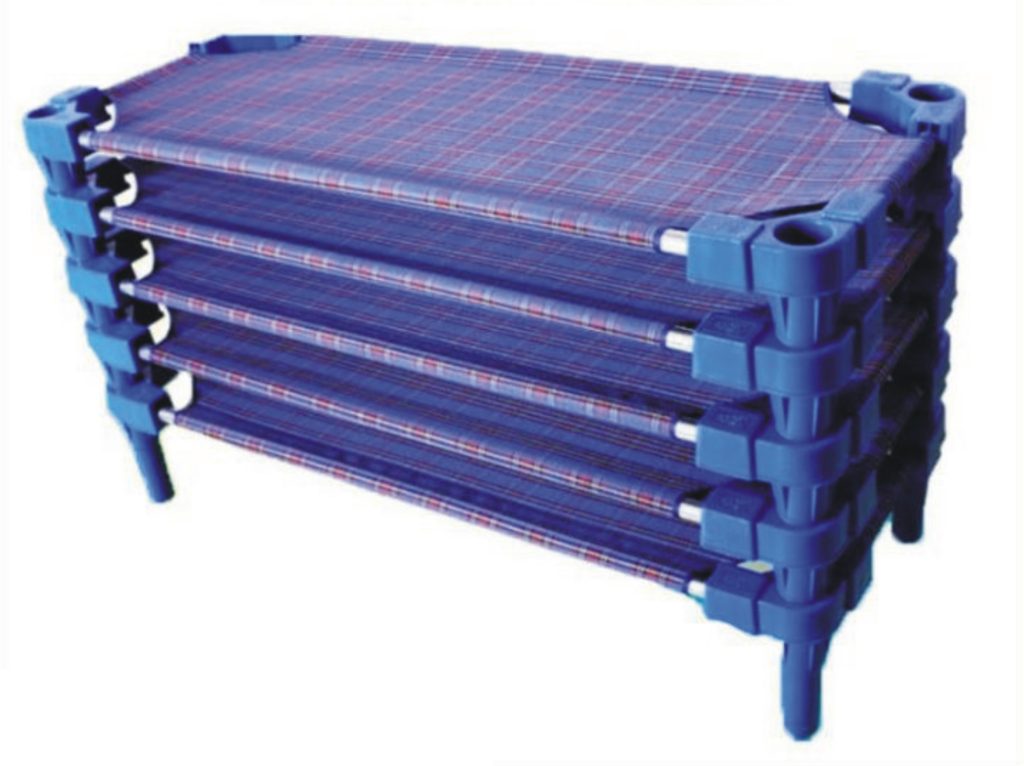 Smart Stackable Kindergarten Bed for the Loved Child - Passbuttons